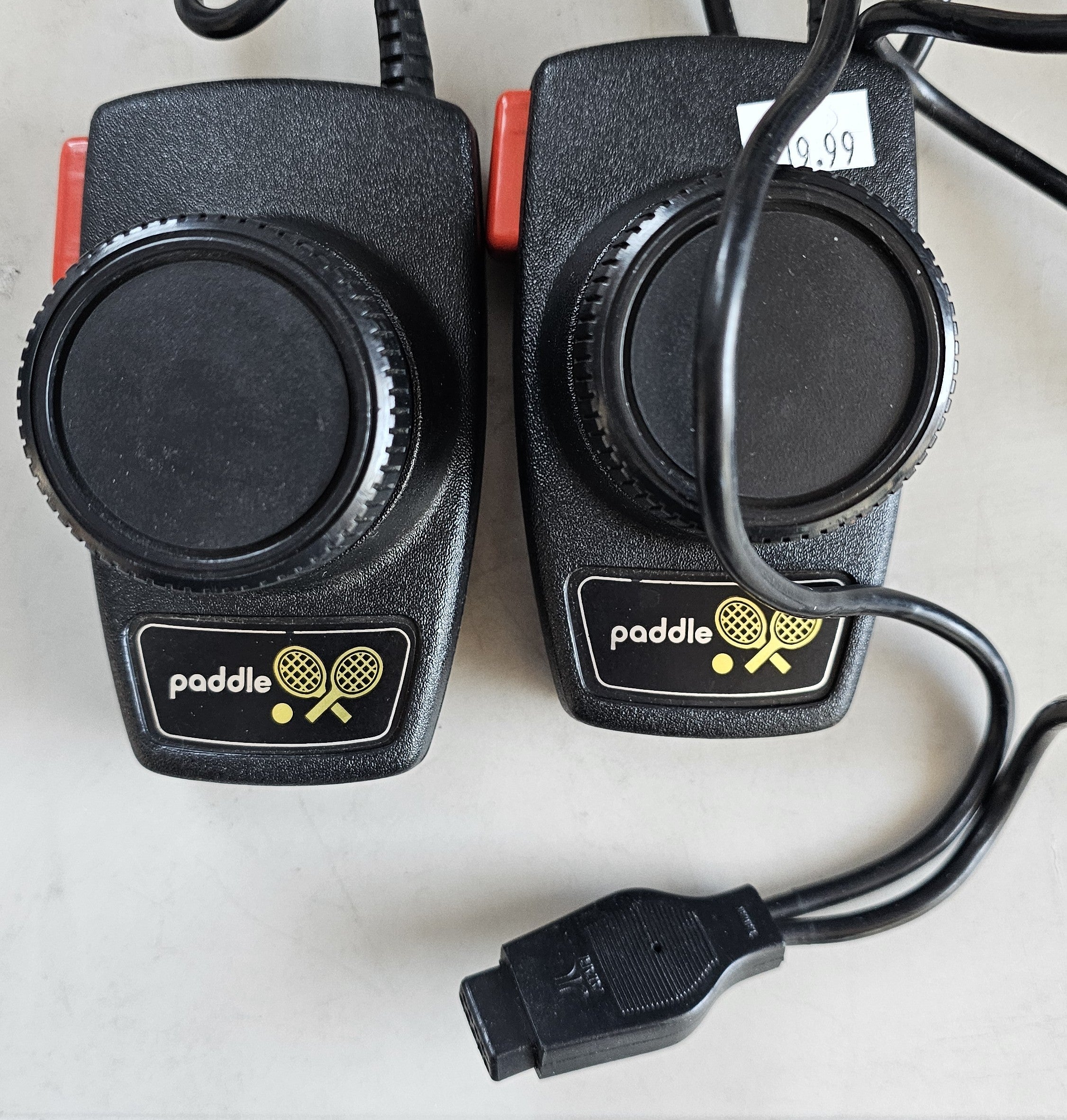 Official Atari 2600 Paddle Controller Set (OEM) SD0223 – Core Gaming