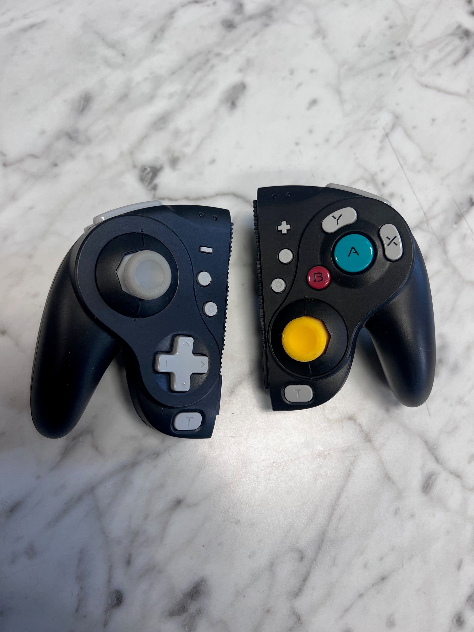 Nyxi Gamecube Style JoyCon Controllers for Nintendo Switch UA101425 ...